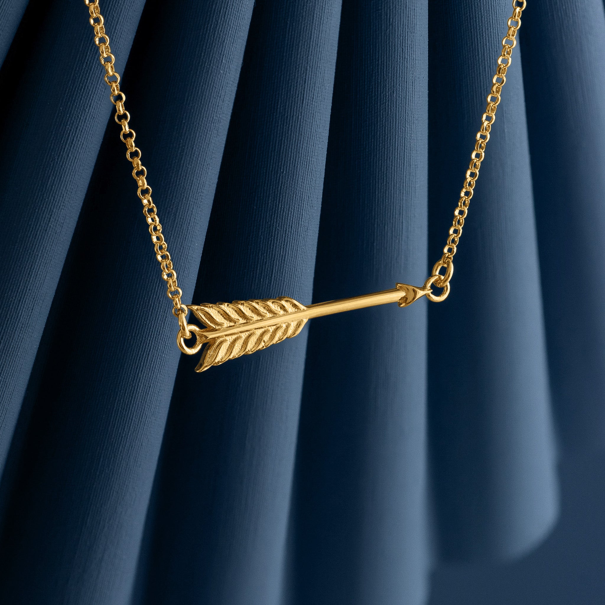 HAND MADE GOLD ARROW PENDANT | LOEL